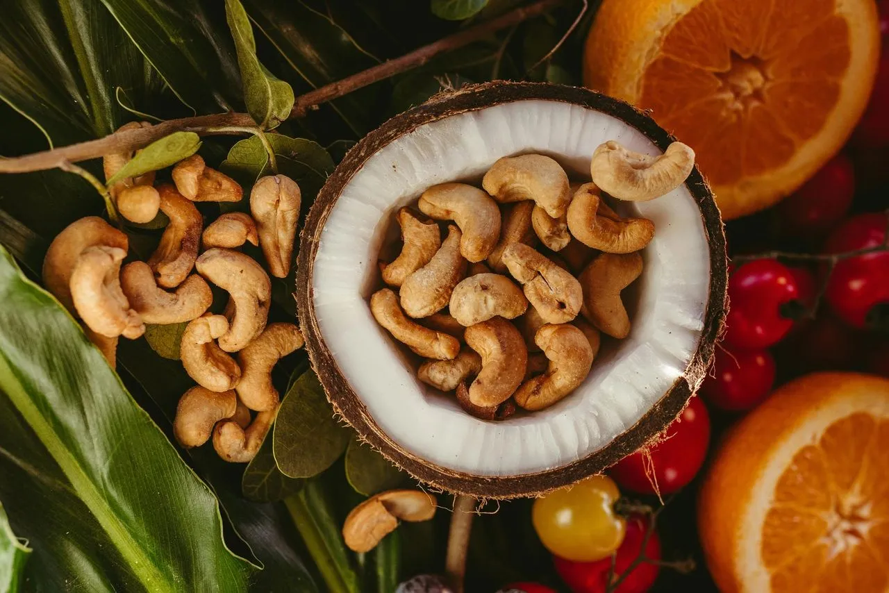 Smart Snacking for Better Health: A Starter Guide | Qurocare